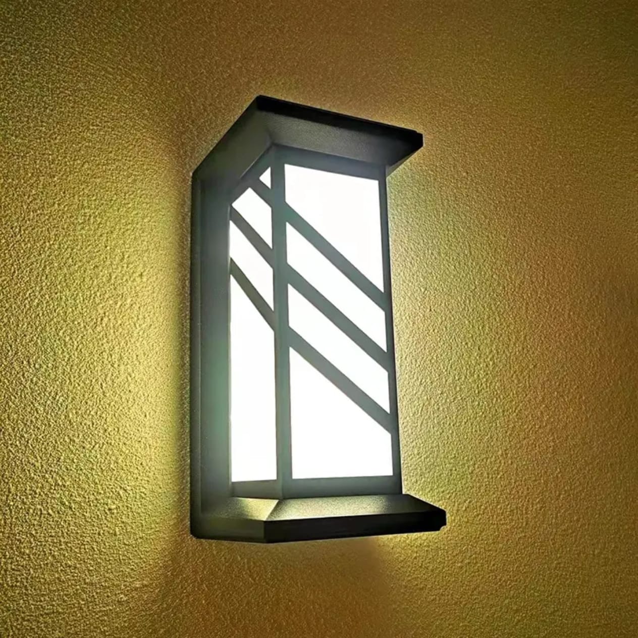 Modern Outdoor Wall Light – Electra Lights